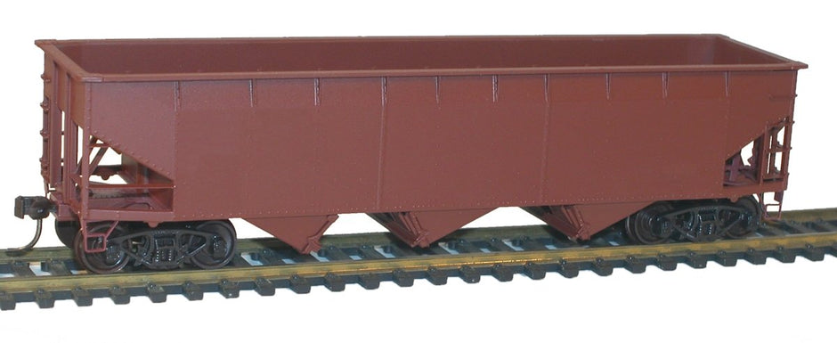 7500 Series Offset Triple Hopper – Accurail Inc